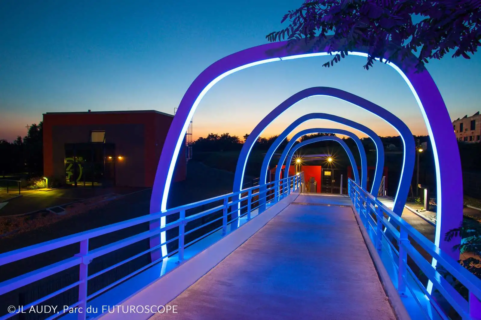 FUTUROSCOPE HOTEL DU FUTUROSCOPE Séjour France - Cdiscount Voyages ...
